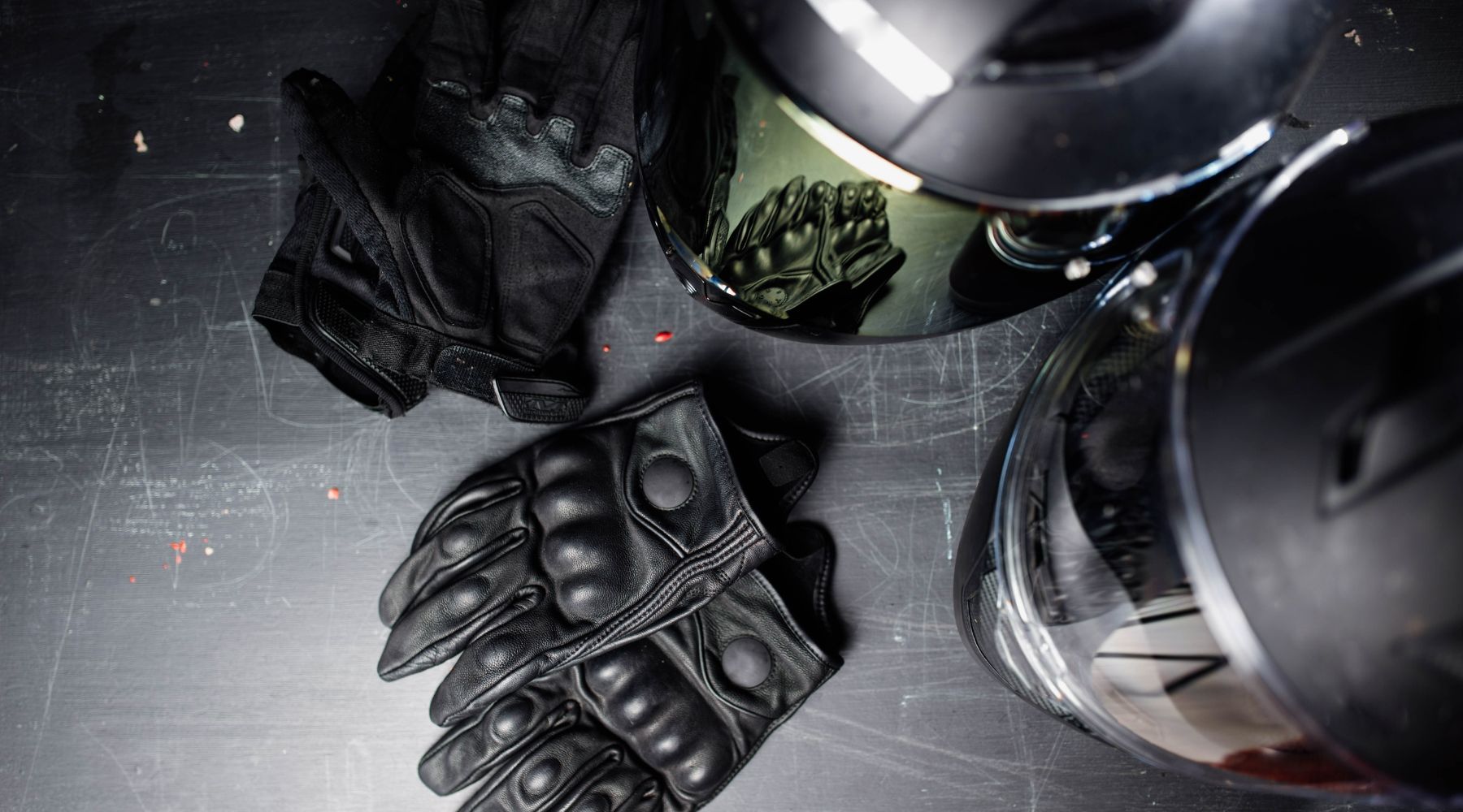 How to size Motorcycle Gloves – Ironhorse Motorsports
